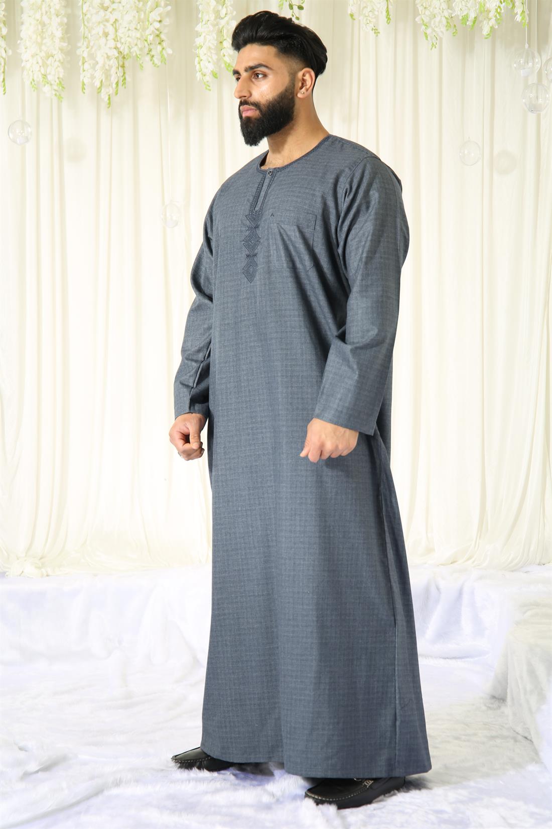 MENS JUBBA IN POLYESTER VISCOSE WITH MACHINE EMBROIDERY