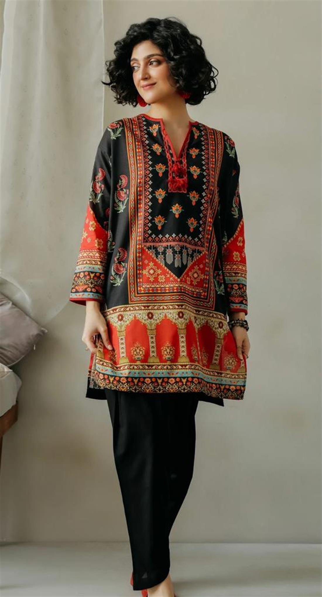 PAKISTANI DESIGNER ETHNIC KURTA Details: · Printed Lawn Shirt · Round Neck